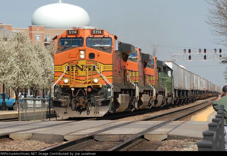 BNSF 5114